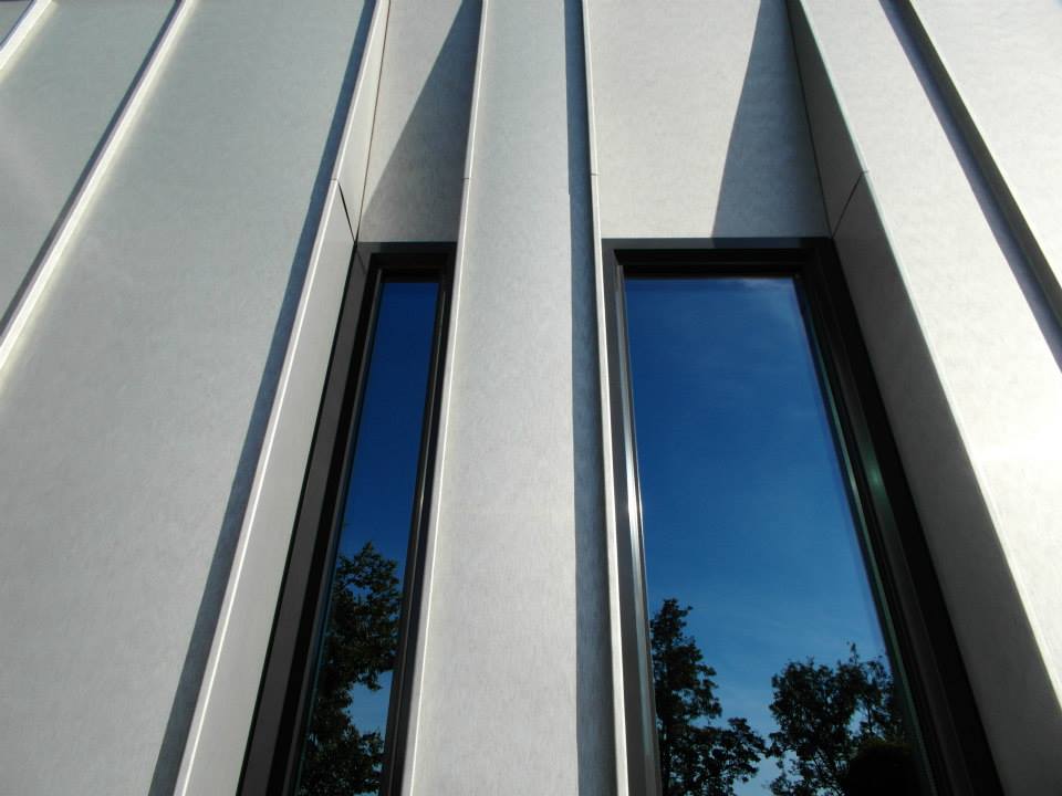 Zinken felsbanen met houtstructuur » Bouwwereld.nl