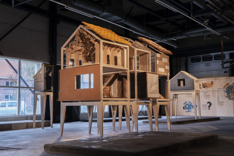 Schaalmodel met biobased materialen en circulaire methodieken ...